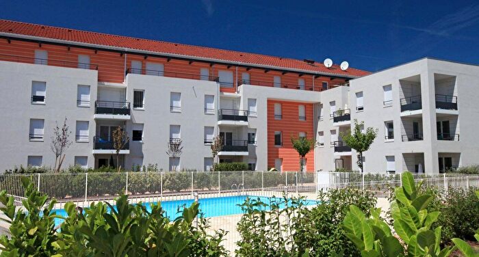 Appartement à louer - Centre et RN, La Verpillière - 2 pièces - 1 chambre