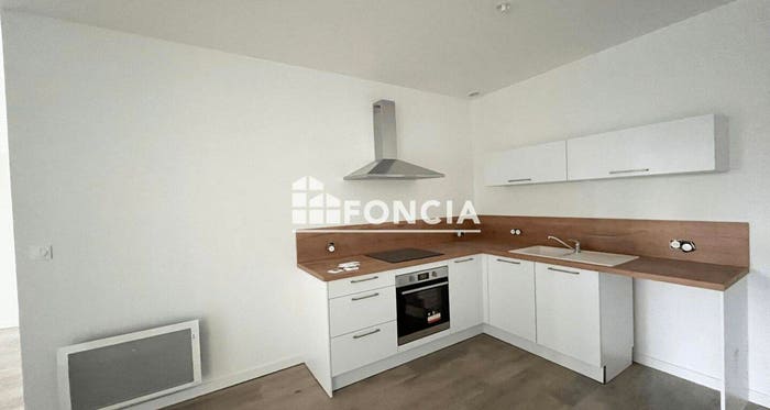 Veyre-Monton : Appartement 3 pièces à louer