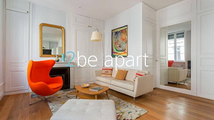 Appartement à louer - Ainay, Lyon ème arrondissement - 2 pièces - 1 chambre