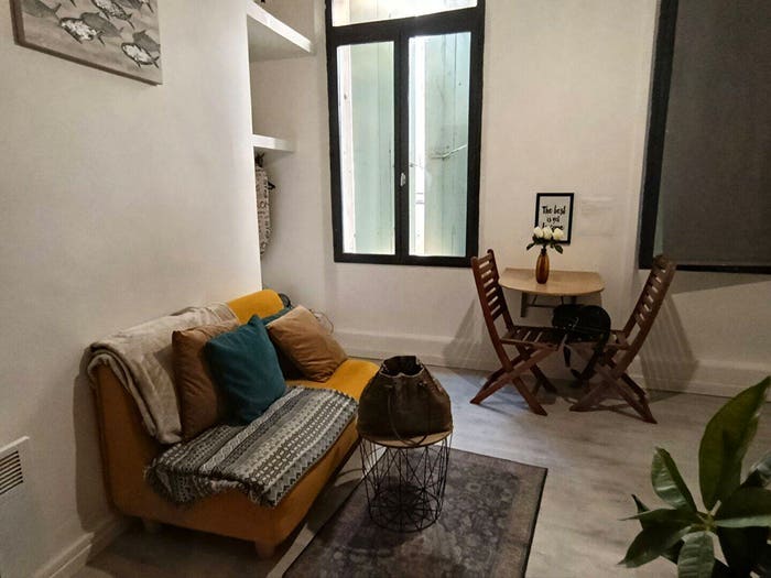 Centre Ville, Perpignan : Appartement 2 pièces à louer