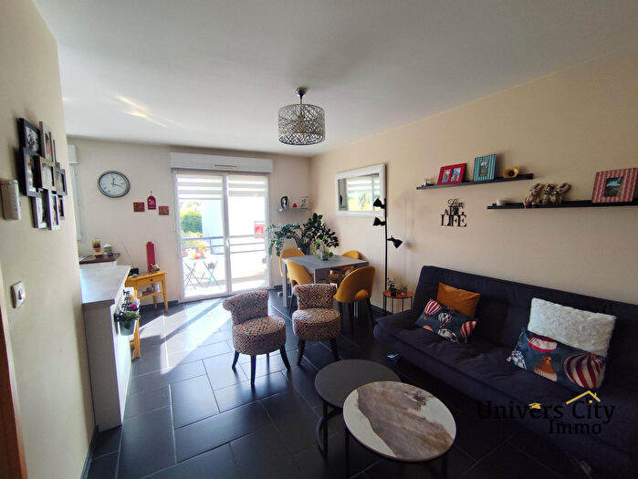 Appartement à vendre - Indre - 2 pièces - 1 chambre