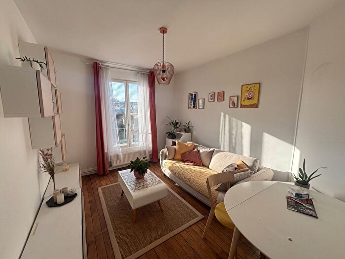 Appartement à louer - Paris ème arrondissement - 2 pièces - 1 chambre