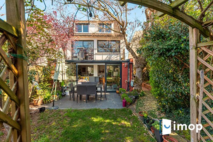 Maison à vendre - Saint-Maur-des-Fossés, Adamville - 7 pièces - 4 chambres