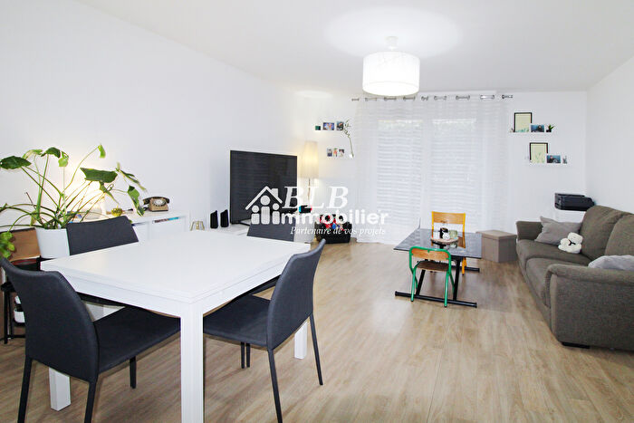 Appartement à vendre - Rambouillet, Saint-Hubert, Louvière - 3 pièces - 2 chambres