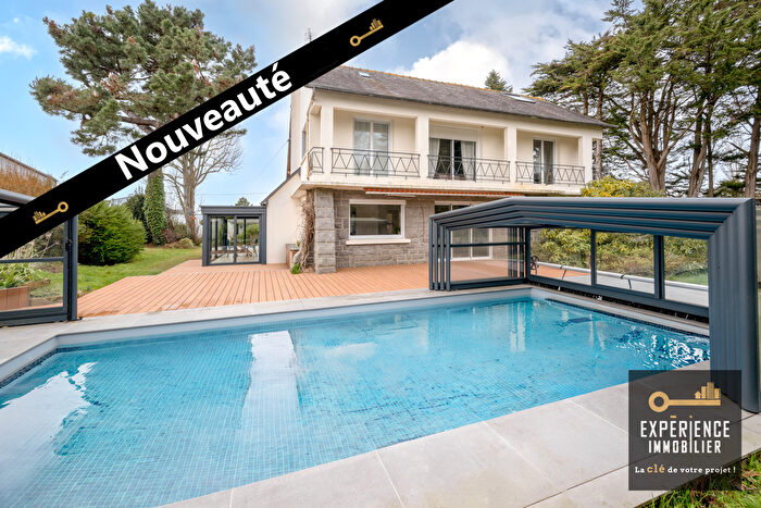 Maison à vendre - Pordic - 8 pièces - 6 chambres