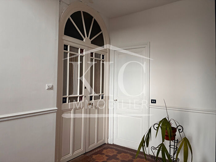Appartement 8 pièces à vendre à Carcassonne