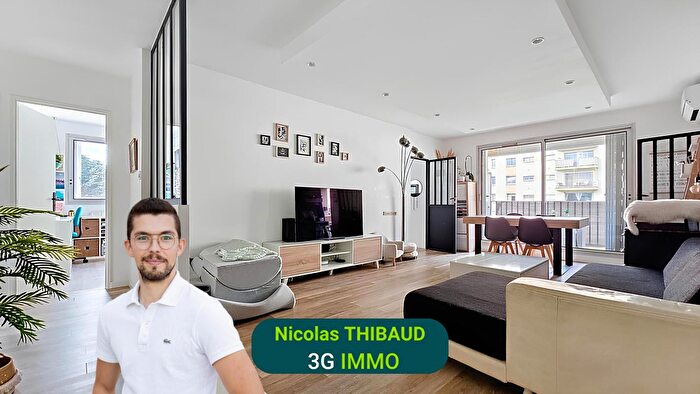 Appartement à vendre - Oullins, Glacière, Montmein - 5 pièces - 4 chambres