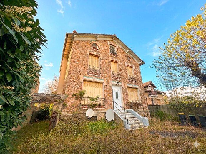 Maison 6 pièces à Athis-Mons, Val dAthis, à vendre