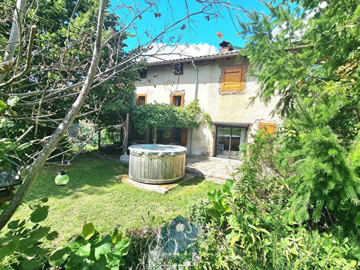 Bertignat - Maison 5 pièces à vendre