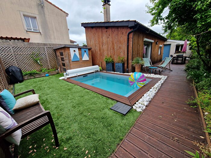 Maison à vendre - Bègles, Mairie, Bourg - 5 pièces - 4 chambres