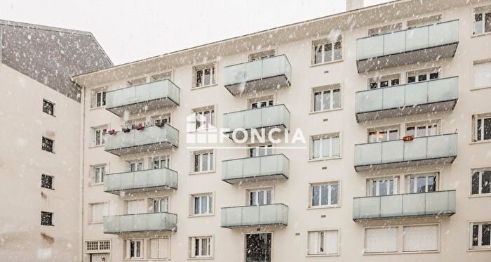 Appartement à vendre - Quartiers Sud-Est, Cimetière de lEst - 2 pièces - 1 chambre