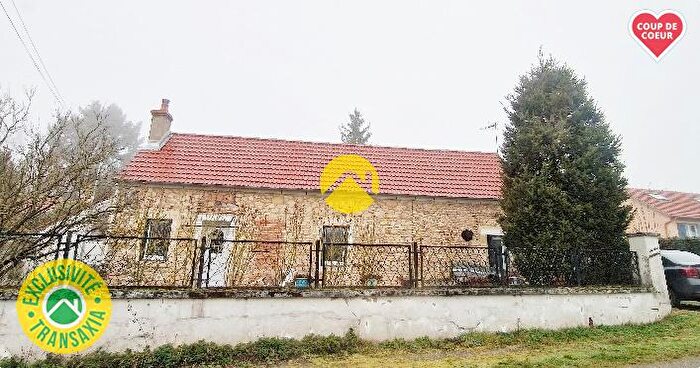 Maison 5 pièces à La Guerche-sur-l'Aubois, à vendre