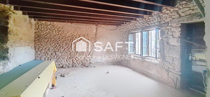 Maison à vendre - Saint-Léger-sous-Beuvray - 5 pièces - 3 chambres