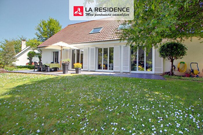 Maison à vendre - Vernouillet - 8 pièces - 5 chambres