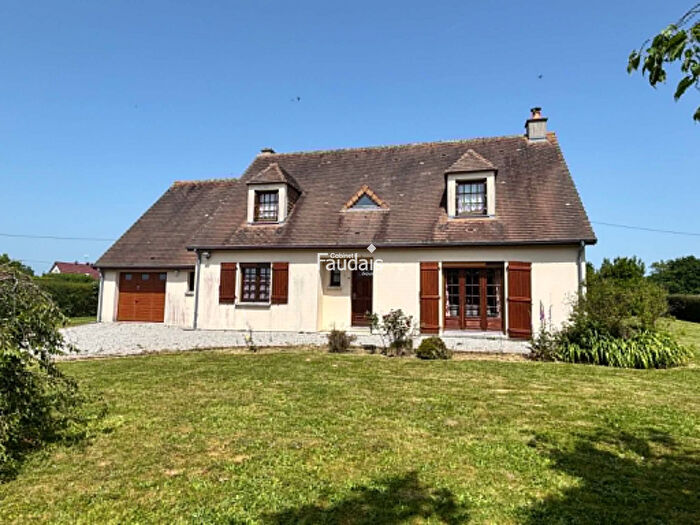Maison 6 pièces à Surville, à vendre