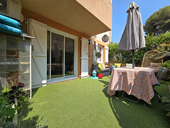 Appartement à vendre - Six-Fours-les-Plages, Font de Fillol, Rayolet, Le Brusc - 2 pièces - 1 chambre