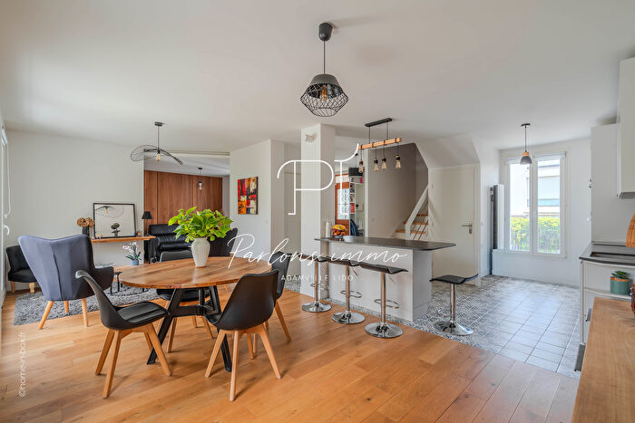 Maisons-Alfort, Charentonneau : Maison 6 pièces à vendre