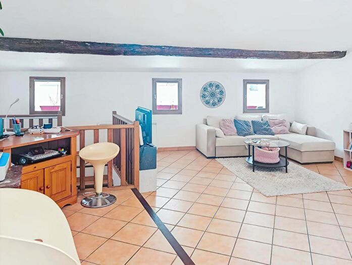 Appartement à vendre - Digne-les-Bains, Centre-ville, Bourg - 4 pièces