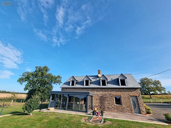 Saint-Ovin - Maison 5 pièces à vendre