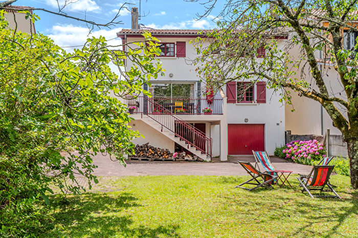 Bègles, La Castagne : Maison 9 pièces à vendre