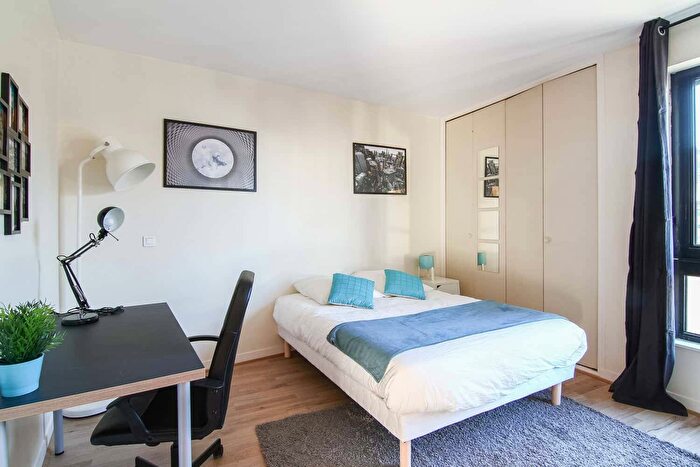 Appartement 1 pièce à louer - Rueil sur Seine-Plaine-Gare, Rueil-Malmaison