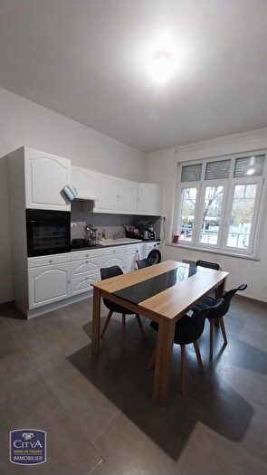 Appartement 4 pièces à Douai, Centre-ville, à louer