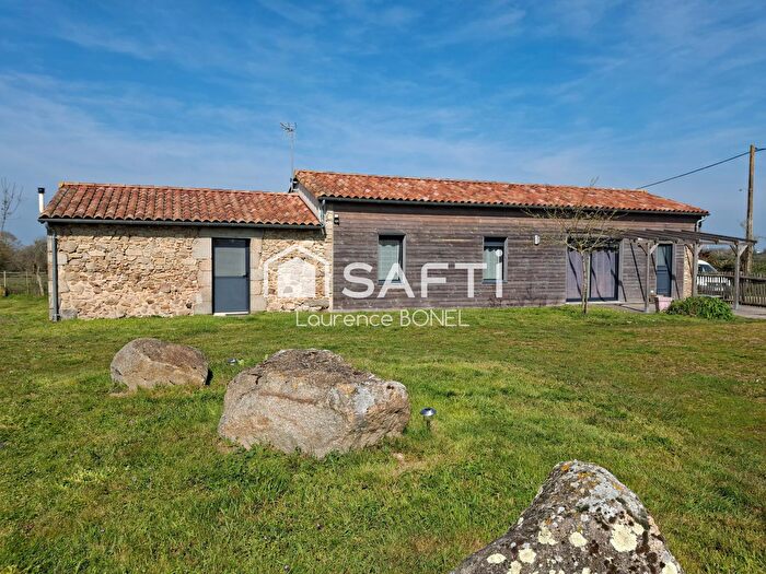 Maison à vendre - Bressuire, Centre-ville - 10 pièces - 7 chambres