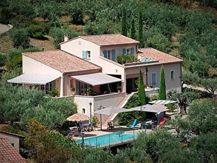 Maison 8 pièces à Buis-les-Baronnies, à vendre