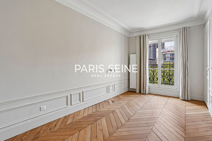 Paris 6ème, Saint-Placide : Appartement 3 pièces à louer