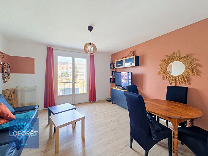 Appartement 2 pièces à vendre - Fougères, Forairie, Cotterêts
