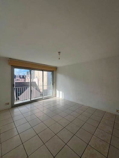 Centre, Brest : Appartement 2 pièces à louer