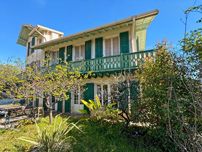 Nice, Valrose - Maison 6 pièces à vendre