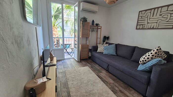 Appartement 1 pièce à louer à Antibes, Juan-les-Pins, Le Cap
