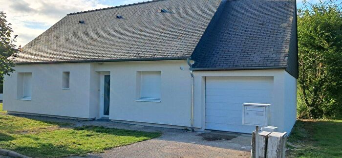 Maison à louer - Est, Évron - 4 pièces - 3 chambres