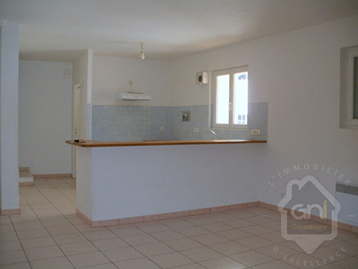 Rians : Appartement 4 pièces à louer