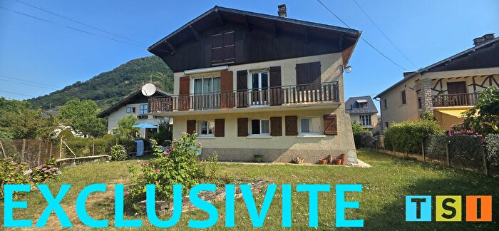 Maison 8 pièces à Bagnères-de-Luchon, à vendre
