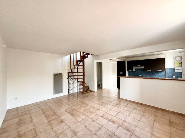 Appartement 2 pièces à louer - Laurabuc