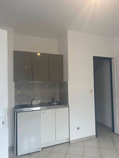 Appartement à louer - Notre Dame du Thil-Saint Lucien, Beauvais - 1 pièce