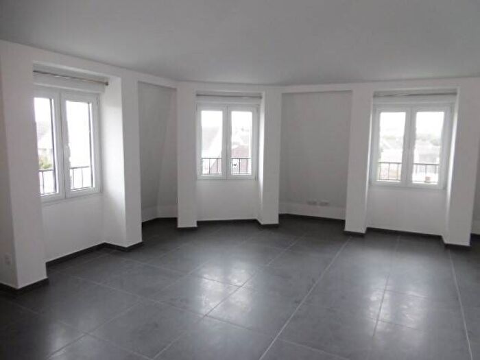 Appartement 1 pièce à Est, Fosses, à louer