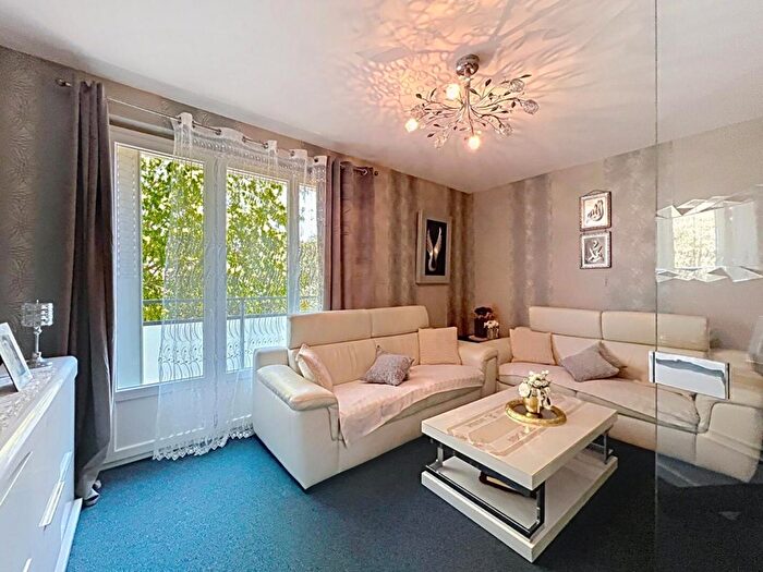 Clermont-Ferrand, Chanteranne, La Glacière : Appartement 5 pièces à vendre