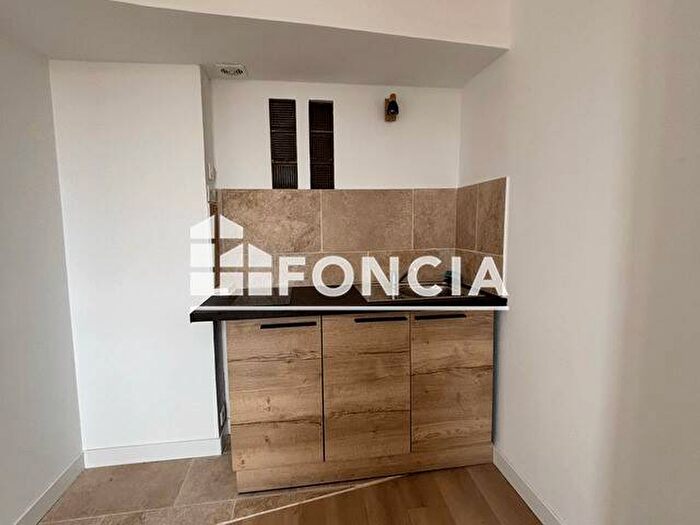 Appartement à louer - Centre Ville-Peyron, La Seyne-sur-Mer - 1 pièce