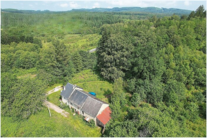 Maison à vendre - Bugeat - 7 pièces - 4 chambres