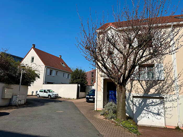 Maison à vendre - Montreuil, Signac, Mûrs à Pêches - 6 pièces - 5 chambres