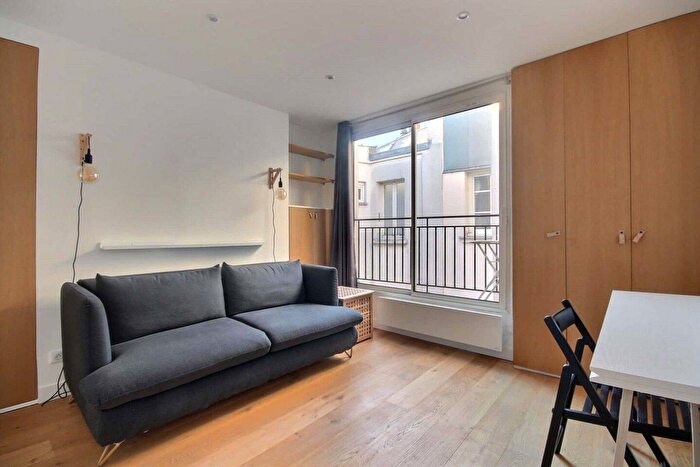 Appartement à louer - Léon-Blum Folie-Regnault, Paris ème arrondissement - 1 pièce