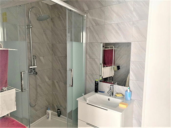 La Garenne-Colombes : Appartement 3 pièces à vendre