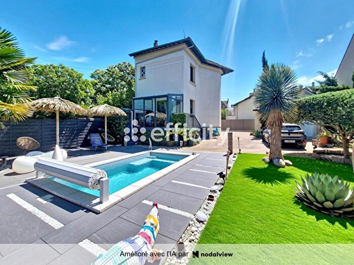 Maison 5 pièces à vendre à Poissy, Les Capucines