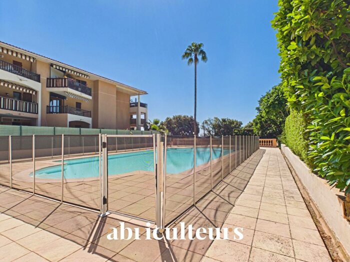 Grasse, Saint-Jacques - Appartement 3 pièces à vendre
