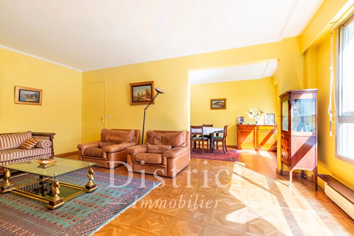 Appartement 3 pièces à Paris 8ème, Hoche Friedland, à vendre