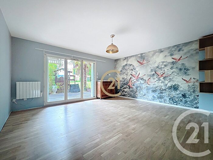 Appartement à vendre - Jouy-le-Moutier, Hayette, Bruzacques, Jouannes, Vast - 3 pièces - 2 chambres