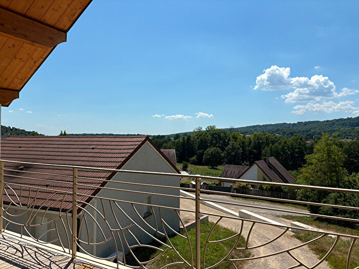 Maison 2 pièces à Montarlot-lès-Rioz, à louer